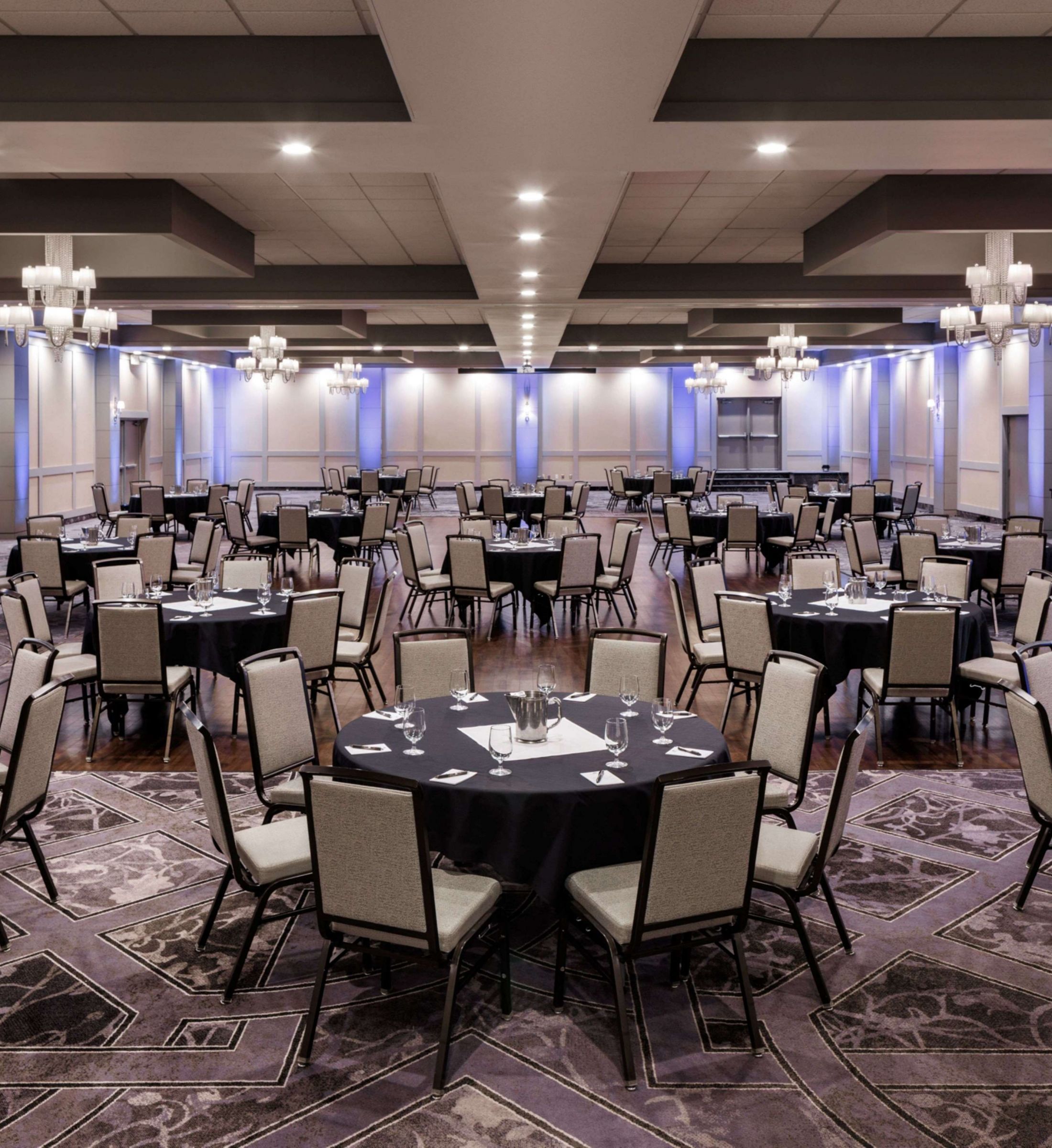 Pomeroy Hotels | OFFICIAL SITE | Hotels & Meeting Spaces in Alberta and ...
